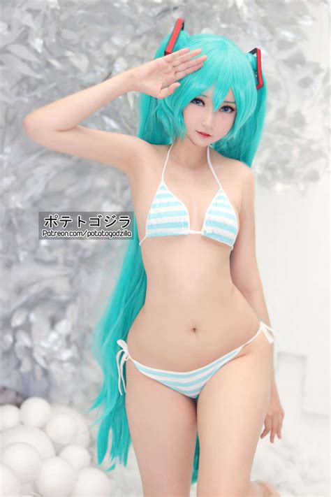 Potato Godzilla Hatsune Miku