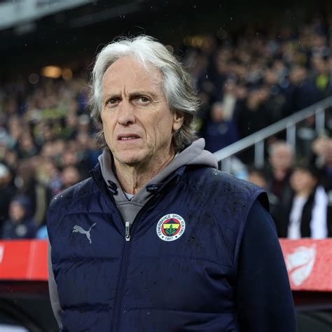 De Marke Sports on Twitter Vitor Pereira ile yollarını ayıran