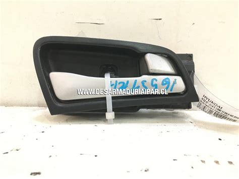 Manilla Puerta Interior Trasera Derecha HYUNDAI ACCENT 1 6 G4FC DOHC
