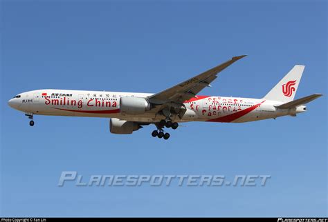 B 2035 Air China Boeing 777 39LER Photo By Fan Lin ID 538029