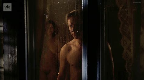 Naked Eeva Soivio In Punainen Kolmio