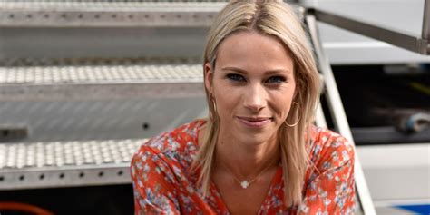 Marion Rousse Et Julian Alaphilippe Leur Fils Nino Fait Sa Premi Re