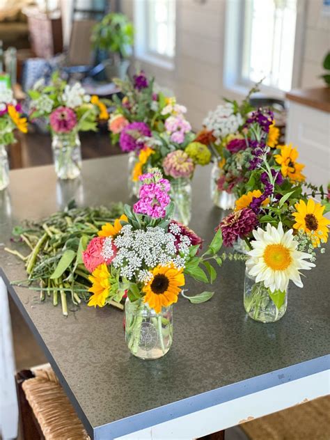 Mason Jar Flower Arrangements Jar Centerpieces Mason Jar Flowers
