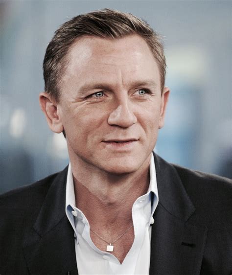 retrochenta on Twitter Hoy cumple 55 años Daniel Craig nuestro