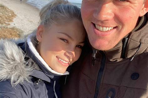 Mads Pedersen qui est sa compagne Lisette Pedersen Télé Loisirs