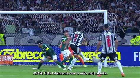 Vídeo CBF divulga áudios de possível pênalti em Atlético MG x