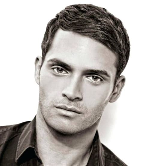 Best Men S Haircuts According To Face Shape In Pouted