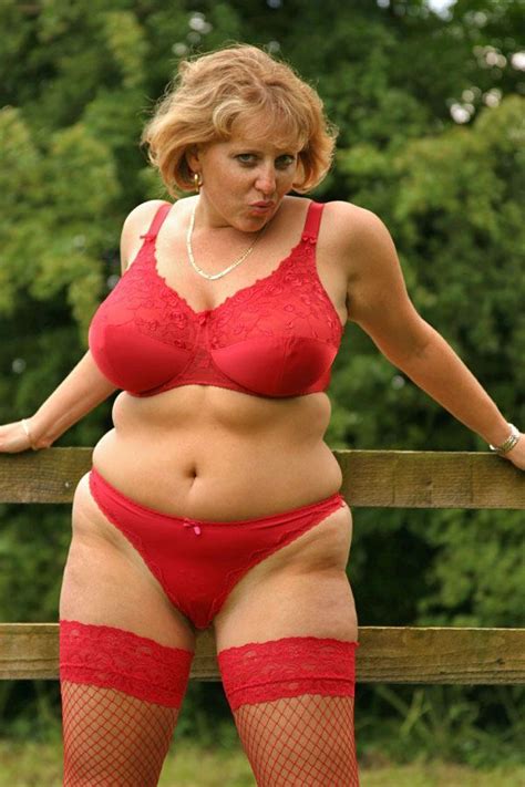 Pictures Showing For Curvy Claire Porn Bra Mypornarchive Net