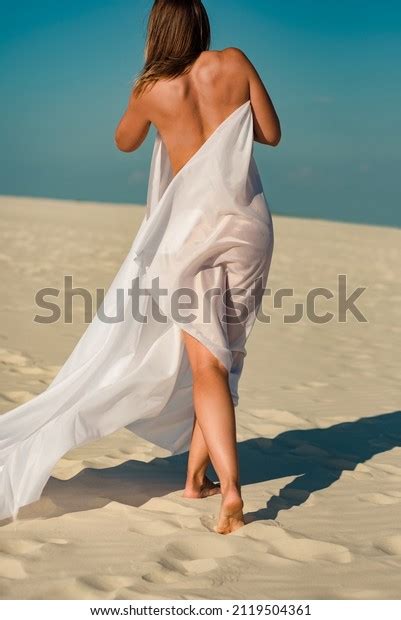 Back View Naked Woman White Pareo Stock Photo 2119504361 Shutterstock