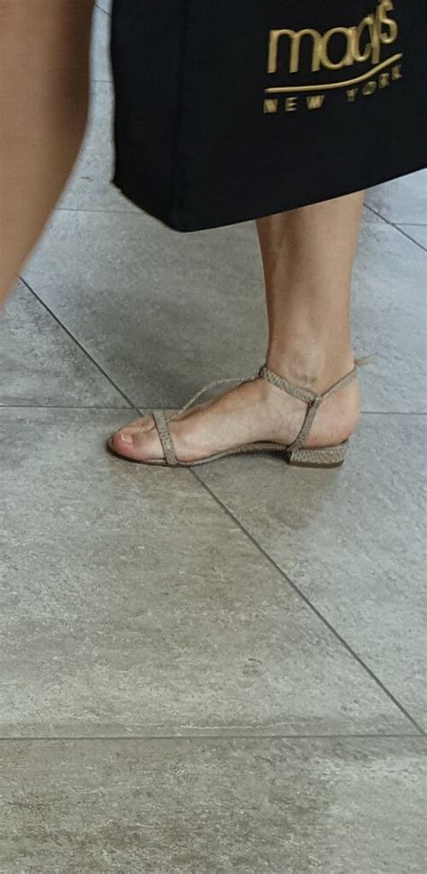 Candid Feet Around Tarci Flickr