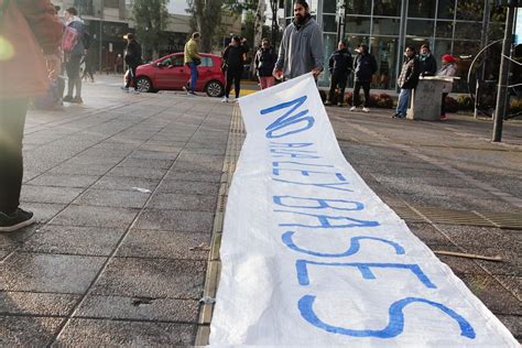Fotogalería Postales del paro y movilización contra la Ley Bases en