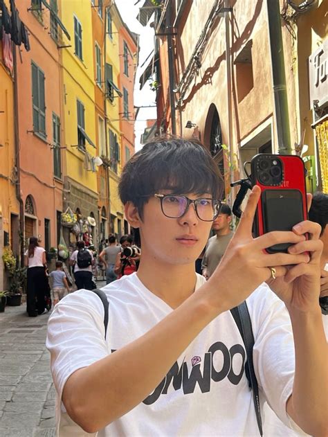 Pin tillagd av Meanie Loves Sope på Wonwoo i 2024