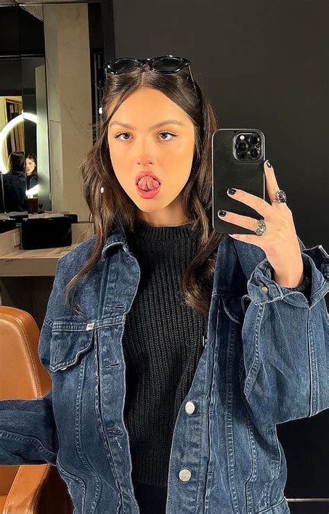 Pin de your mom en 𝐎𝐥𝐢𝐯𝐢𝐚 𝐑𝐨𝐝𝐫𝐢𝐠𝐨 Famosas guapas Famosos Celebridades