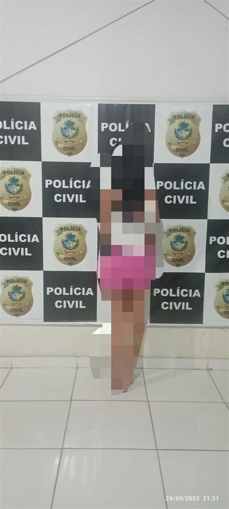Mulher Presa Acusada De Perseguir E Amea Ar De Morte Seu Ex