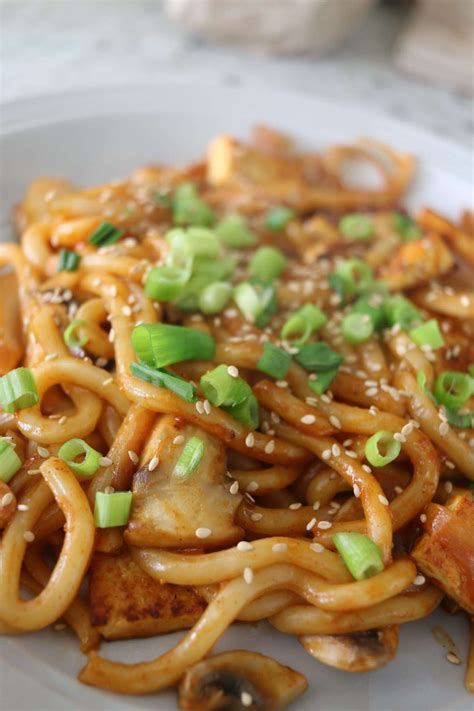 5 Minute Spicy Udon Noodle Recipe Cheap Lazy Vegan