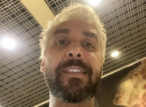 Ricardo Tavares Maquiador Das Famosas Morre Ap S Acidente Relembre