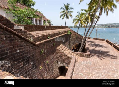 Reis Magos Fort Restoration Stock Photo Alamy