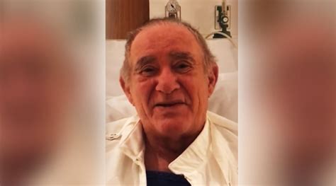 Internado no Rio Renato Aragão publica vídeo nas redes sociais veja