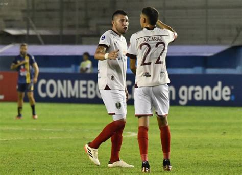 Festival de goles en la Copa Sudamericana Delfín 4 3 Real Tomayapo