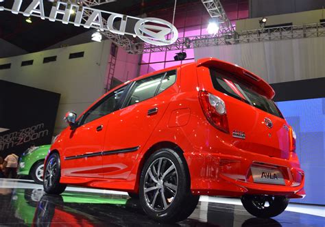 Daihatsu Ayla 1 0L Eco Car Launched In Indonesia DSC 2884 Paul Tan S