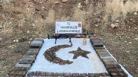 Hakkari de PKK lı teröristlere ait silah ve mühimmat ele geçirildi