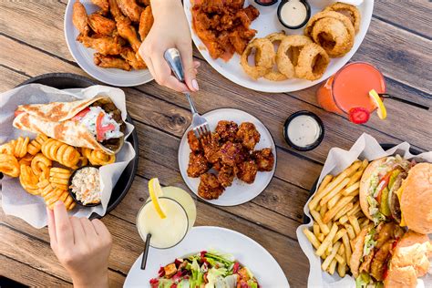 Three Top Reasons To Visit Buffalo Wings Rings Time Out Dubai