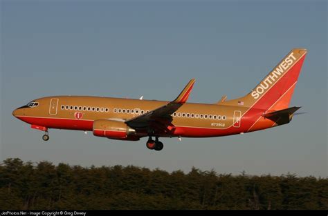 N739GB Boeing 737 7H4 Southwest Airlines Greg Dewey JetPhotos