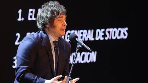 Milei Le Respondi A Gabriela Cerruti A M Me Pagan Por Dar