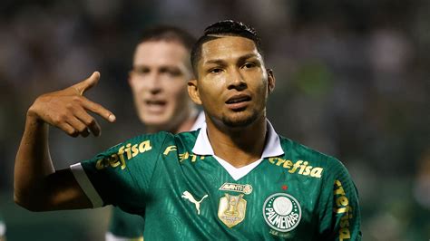 Veja a provável escalação do Palmeiras contra o Criciúma