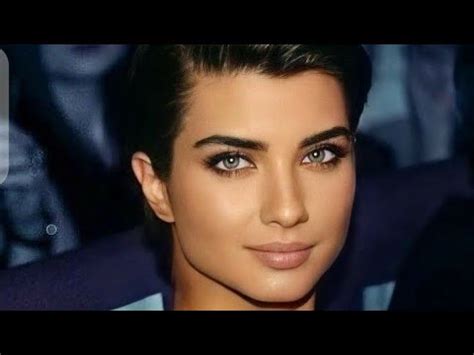 Tuba Büyüküstün s surprising image for her new TV series turkishdrama