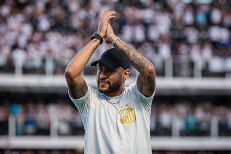 Neymar lâche une annonce après son grand retour Le10sport