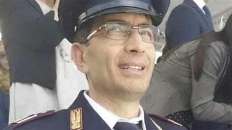 È morto Nicola Barbato poliziotto eroe ferito in una sparatoria a