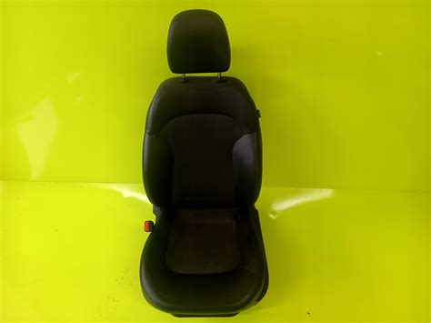 FOTEL POSZYCIE SKÓRA GRZANY LEWY PRZÓD LP HYUNDAI IX35 11R za 60 zł z