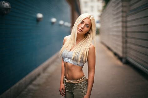 Hd Wallpaper Long Hair Brunette Straight Hair Blonde Looking At
