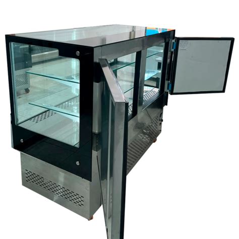 Vitrina Pastelera Fría de 1 50 metros Refrisander