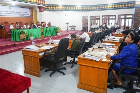 Fraksi Fraksi Dprd Manggarai Sampaikan Pandangan Akhir Terhadap