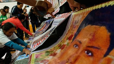 GIEI entregó información del caso Ayotzinapa al gobierno y no aparece