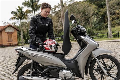 Honda Biz 125 2023 nova opção de cor por R 13 110