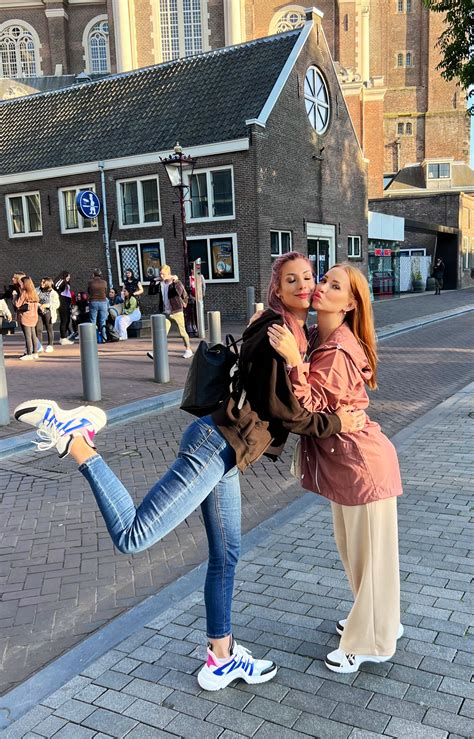 Paris 🇫🇷shona River Ethical Slut On Twitter We Are On The Way To Paris With My Partner In