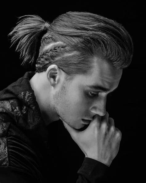 Hottest Men S Ponytail Hairstyles To Wear In