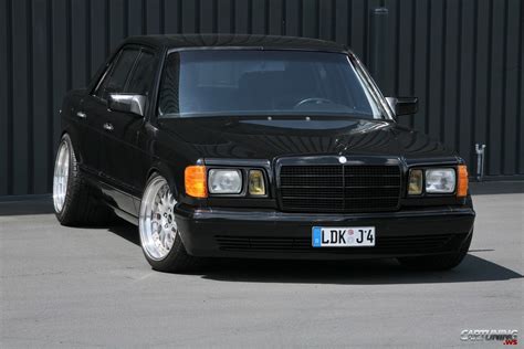 Tuning Mercedes Benz 560S W126