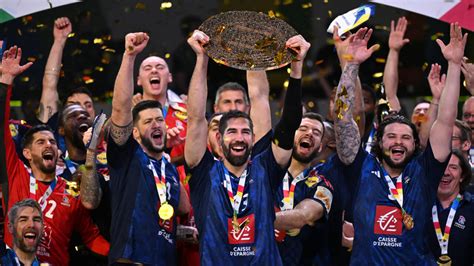 Handball la France sacrée championne d Europe après prolongation face