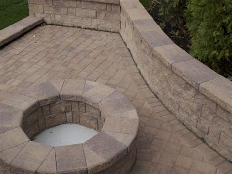 Should A Retaining Wall Be Leaning Or Tilted