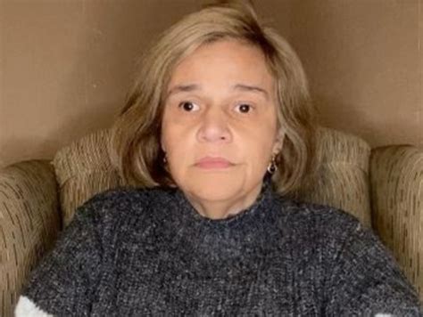 Cláudia Rodrigues é internada após acordar manchas no corpo