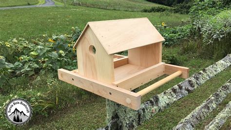 Comment Fabriquer Une Mangeoire En Bois Pour Les Oiseaux DIY Maison