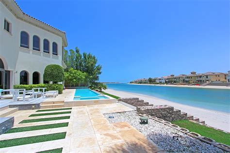 Palm Jumeirah Villas