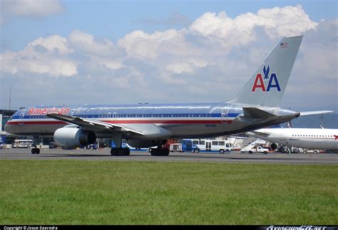 N Am American Airlines Boeing Aviacioncr Net