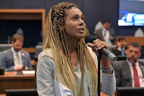 Deputada Dani Balbi é lançada como pré candidata à prefeitura do Rio