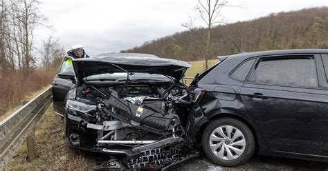 Unfall zwischen Wilferdingen und Königsbach Stein L 570 wieder frei