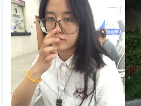云盘高质露脸泄密医院护士终极反差良家人妻少妇 福利岛